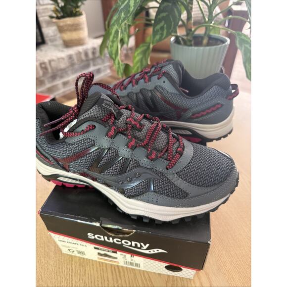 Saucony | Shoes | Saucony Grid Escape Tr 5 Womens 8 Wide Charcoal ...